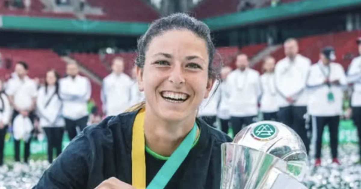 Chantal Hagel | QueenBallers Player profile